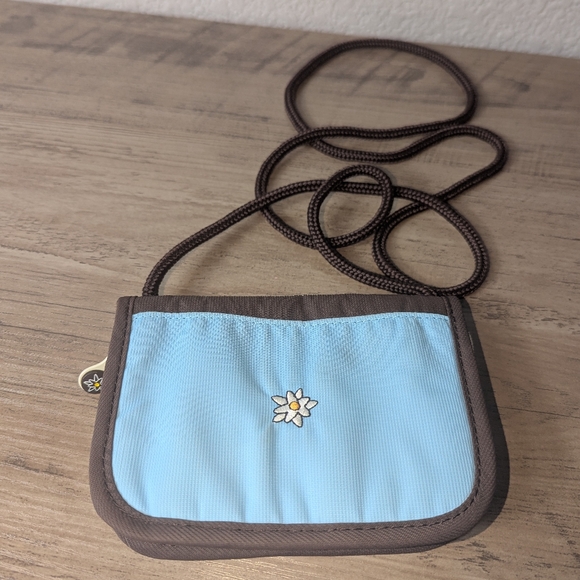 Sherpani | Bags | Sherpani Zoe Brown And Blue Travel Crossbody Shoulder ...